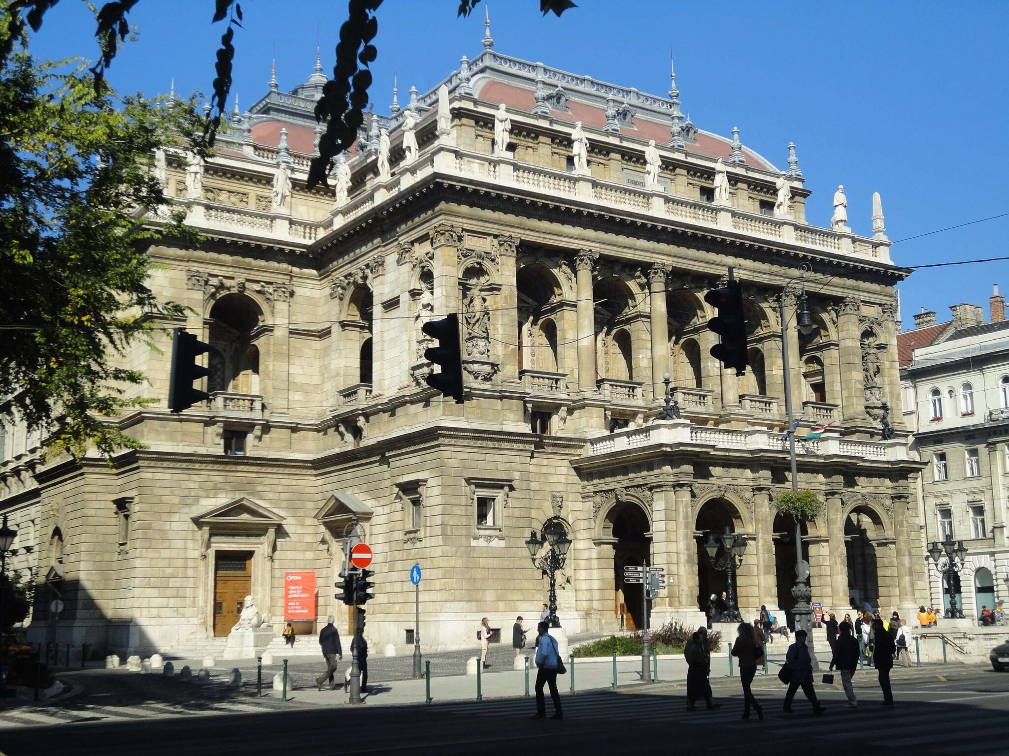 Teatro dell'Opera di Budapest: cosa vedere, biglietti - Turismo Ungherese